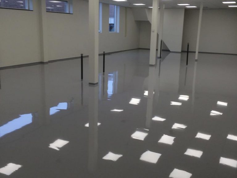 Amipox is dé partner voor uw epoxy gietvloer. Kijk snel!