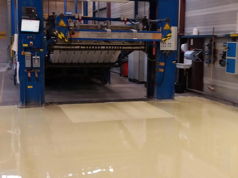 Amipox is dé partner voor uw epoxy gietvloer. Kijk snel!